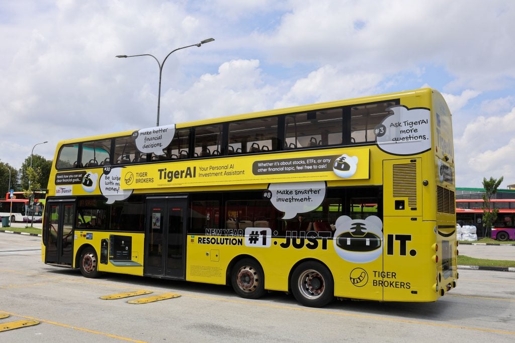 Bus Advertising | Moove Media